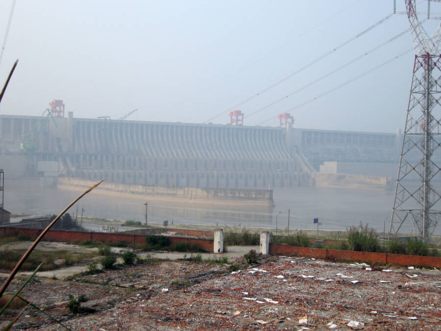 26 Shocking Photos Of The Pollution In China's Yangtze River
