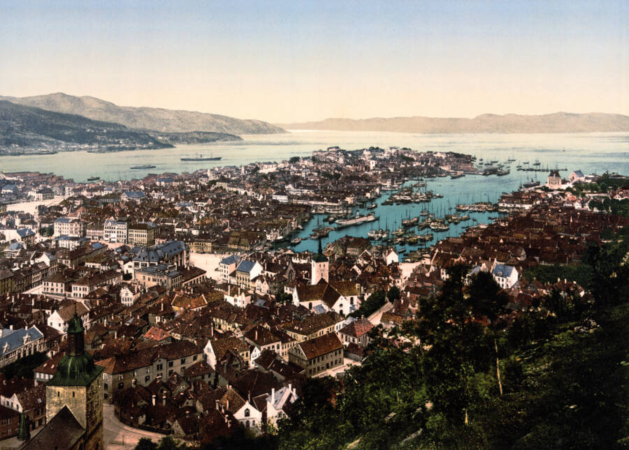 55 Photochrom Images That Bring The Past To Life In Color