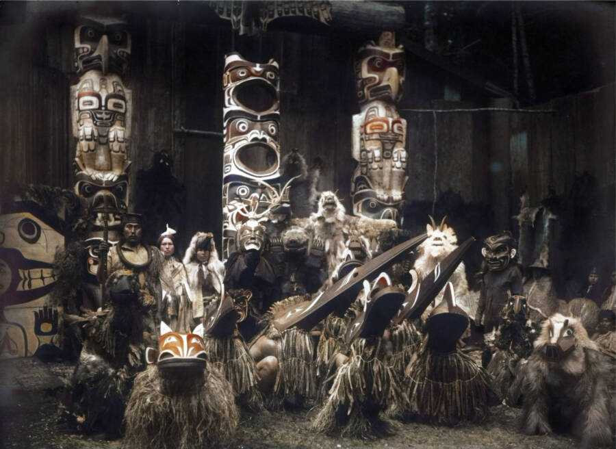 33 Colorized Photos Of Native American Masks From The Early 1900s