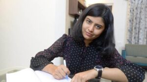 Patient's New Hand Transplants Unexpectedly Change Skin Tone