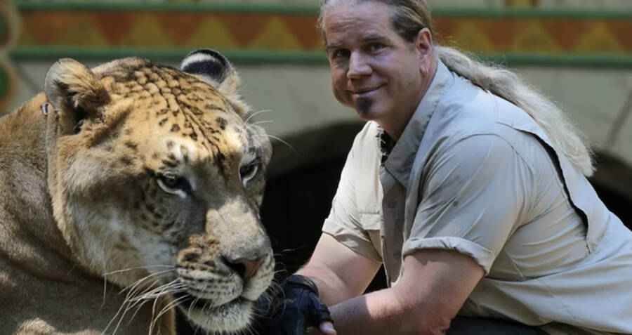 Why Doc Antle May Be The Greatest Villain In 'Tiger King'