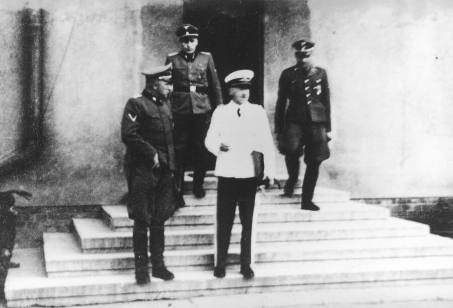 Karl Höcker's Shockingly Gleeful Nazi Photo Album