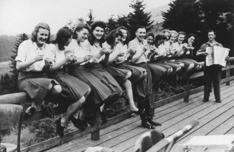 Karl Höcker's Shockingly Gleeful Nazi Photo Album