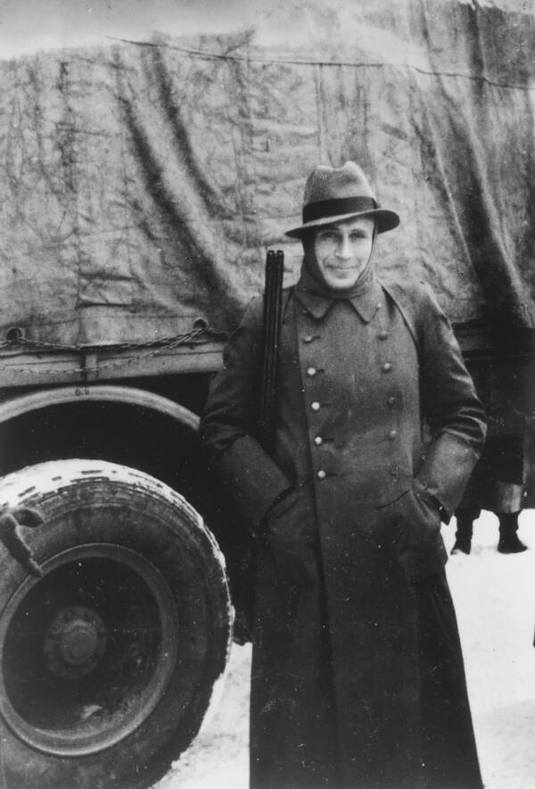 Karl Höcker's Shockingly Gleeful Nazi Photo Album