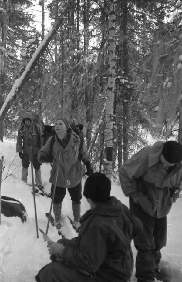 33 Dyatlov Pass Photos Of The Hikers Before And After They Died