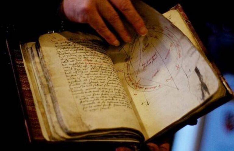 33 Hellish Drawings From The 'Compendium Of Demonology And Magic'