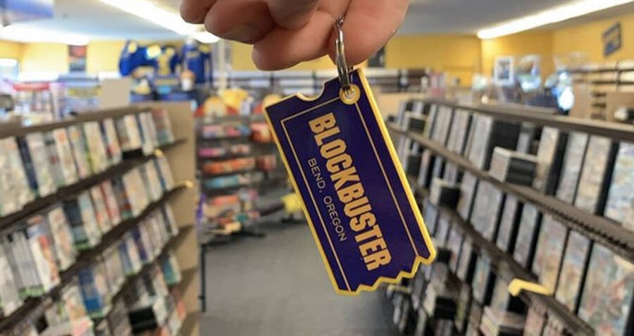 The Last Blockbuster Store In The World Refuses To Close