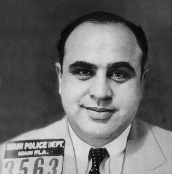 44 Photos Of Al Capone's Life As Public Enemy No. 1