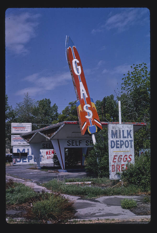 America's Weirdest Roadside Attractions, In 36 Vintage Photos