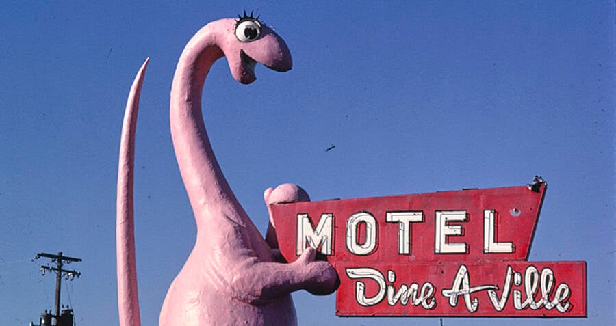 America's Weirdest Roadside Attractions, In 36 Vintage Photos