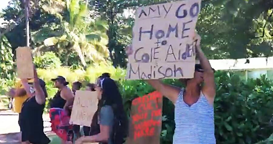'Love Has Won' Cult Kicked Out Of Hawaii Following Three-Day Protest