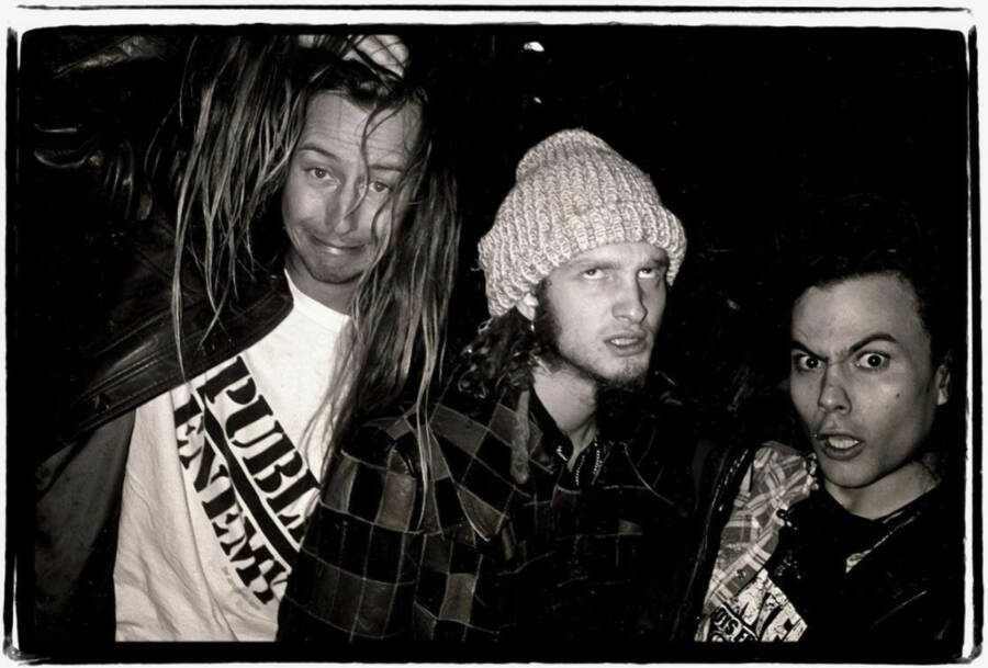 55 Pictures Of '90s Grunge That Capture The Fashion Of Gen X