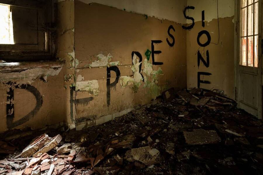 9 Abandoned Asylums That Will Make Your Skin Crawl