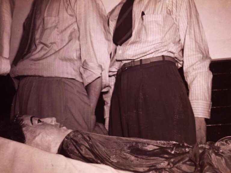 The 55 Weirdest Pictures From The Strangest Corners Of The Past