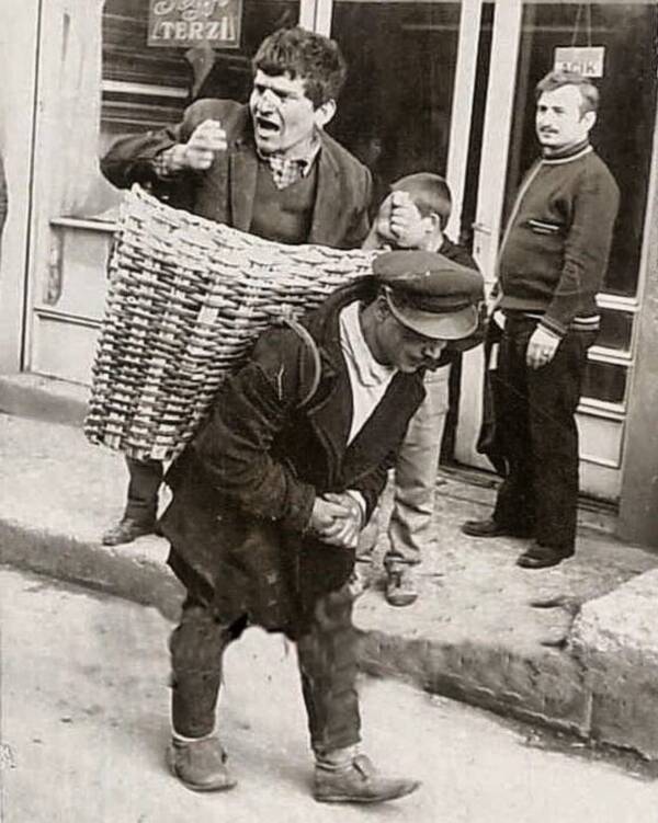 The 55 Weirdest Pictures From The Strangest Corners Of The Past