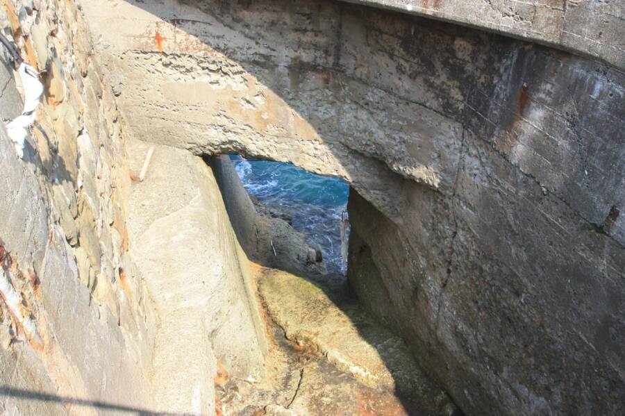 Inside 9 Abandoned Hospitals — And Why They Were Left To Rot