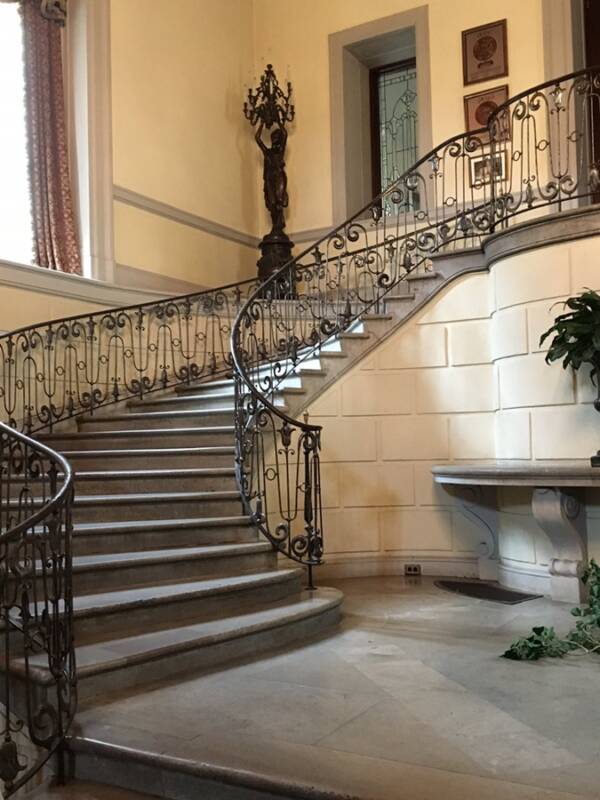 Inside Oheka Castle, The Real-Life 'Gatsby' Mansion