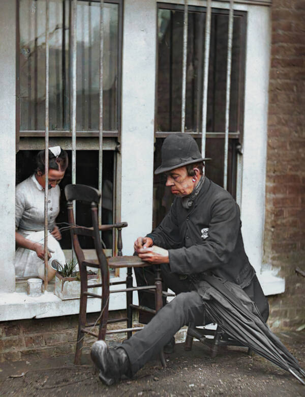 43 Colorized Photos Of London During The Victorian Era