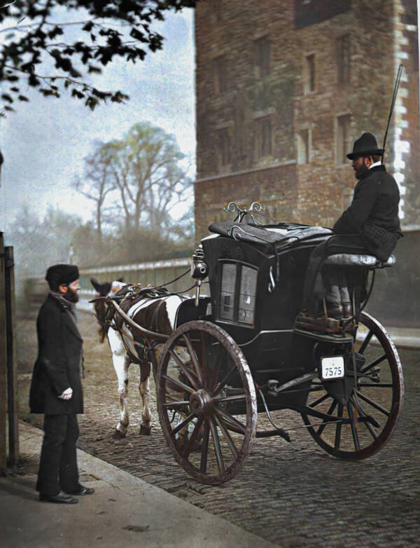 43 Colorized Photos Of London During The Victorian Era