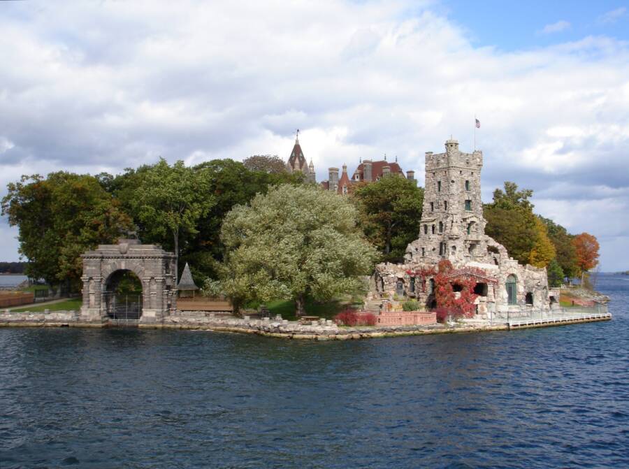 Discover Boldt Castle The New York Palace On Heart Island