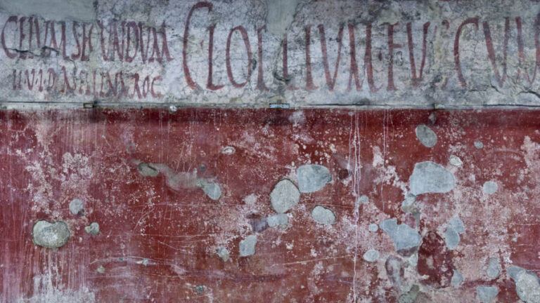 Pompeii Graffiti That Reveals The Raunchy Side Of Ancient Rome
