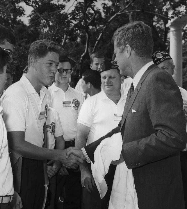 77 Historical Photos That Dive Deep Into Humanity's Past