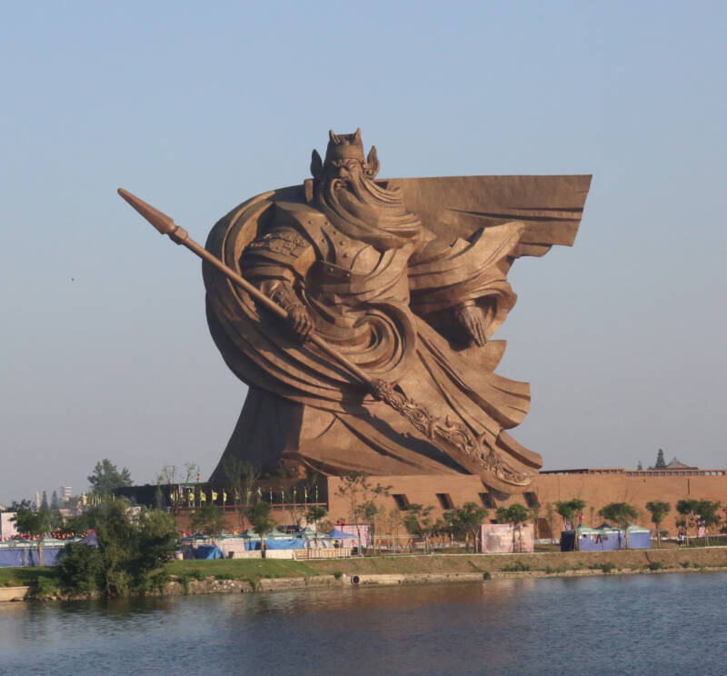 30 Famous Statues And Sculptures From Around The World