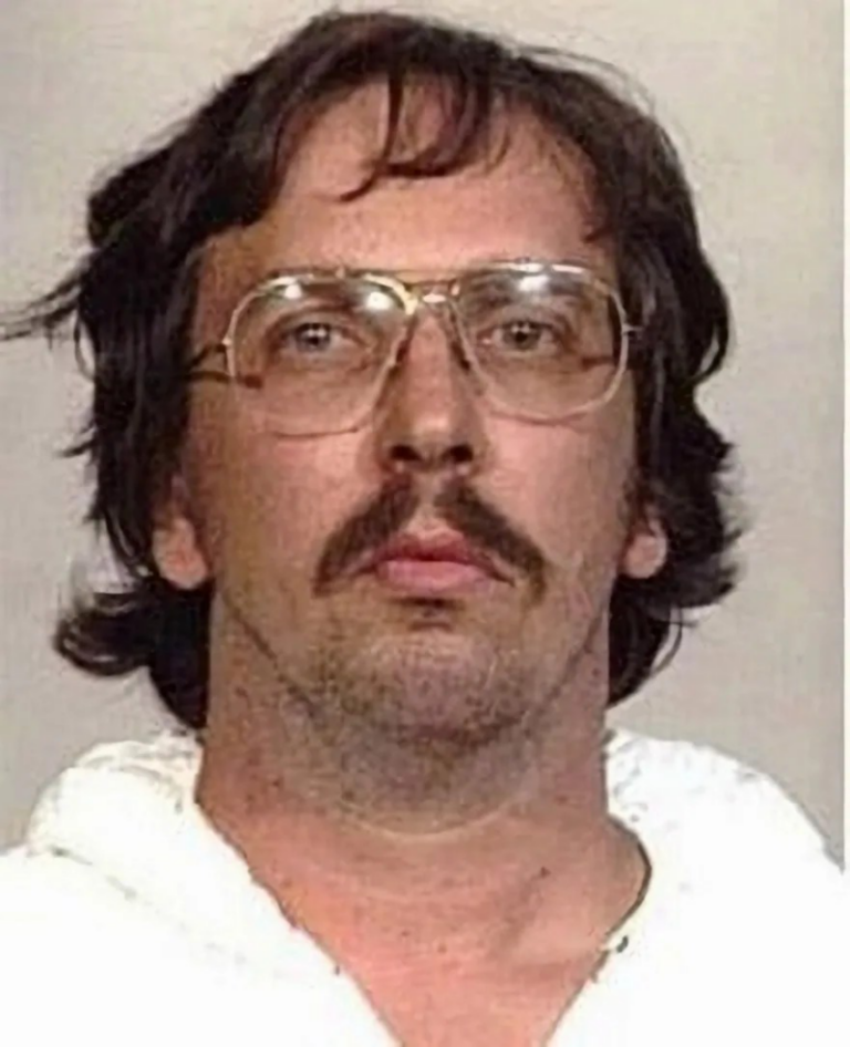 Joel Rifkin, The Serial Killer Who Terrorized 1990s New York