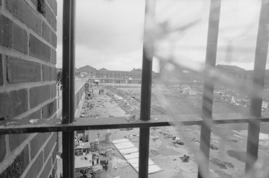 Inside The 1971 Attica Prison Riot In 33 Photos Inside The 1971 Attica Prison Riot In 33 Photos
