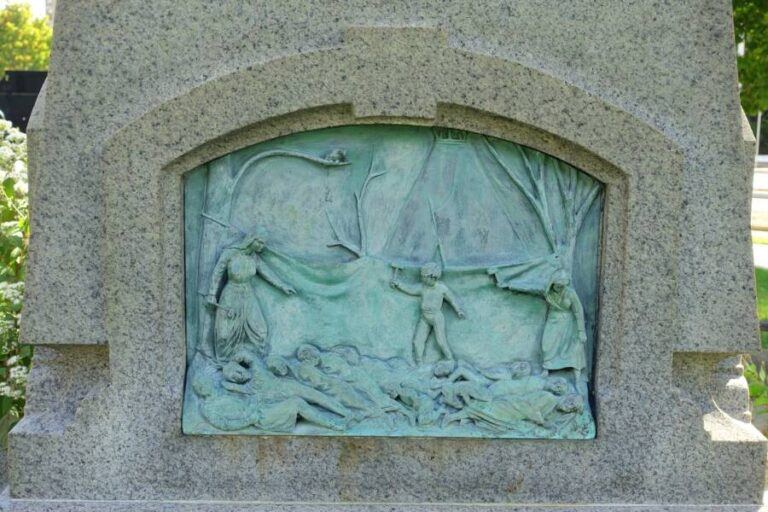 Hannah Duston, The Colonist Who Killed 10 Native Americans