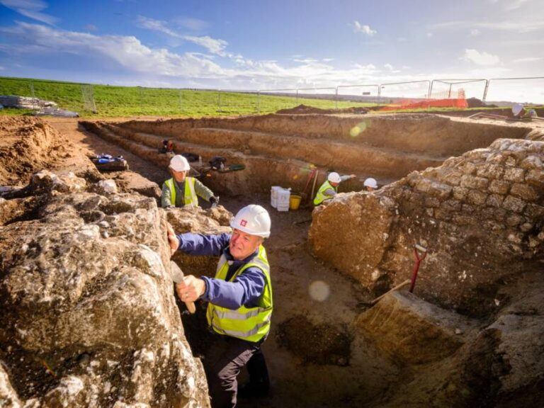 Amphitheater Excavation In England Reveals Roman-Era Gladiator Cells