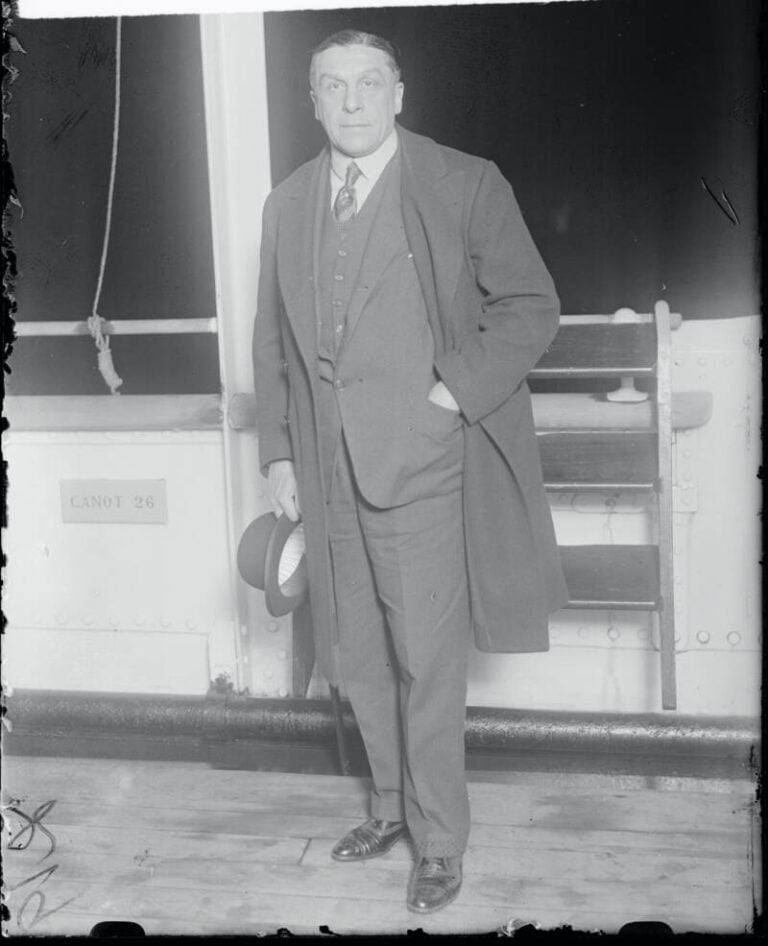 How Alfred Loewenstein Died After ‘Falling’ Out Of His Plane