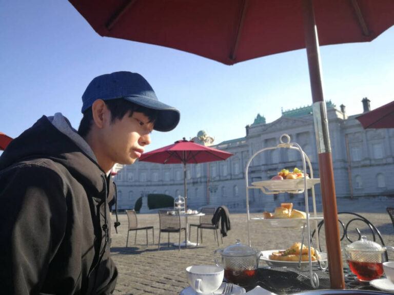 Meet Shoji Morimoto, Japan's "Do-Nothing Guy" People Pay For Company