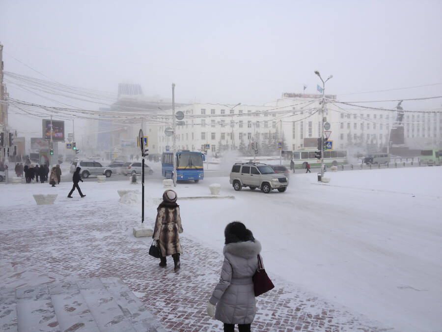25 Photos Of Yakutsk, Russia, The Coldest City In The World
