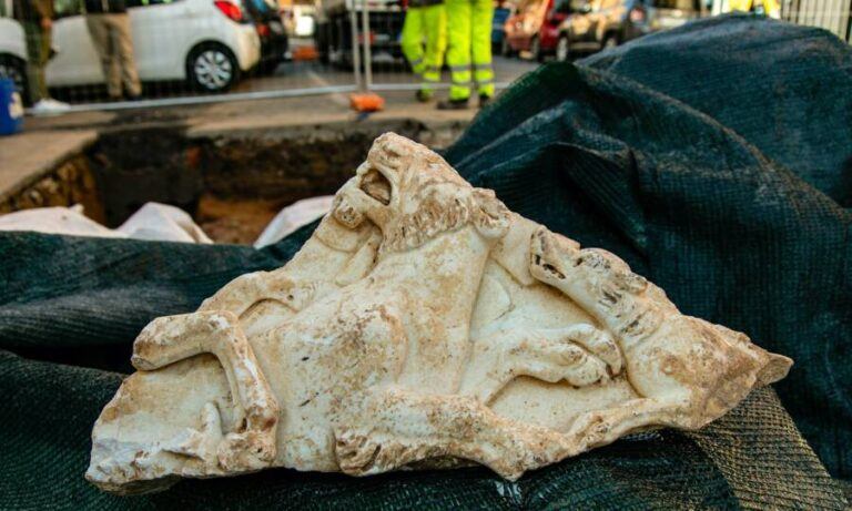 Second-Century Funerary Altar For Teenage Girl Discovered In Rome