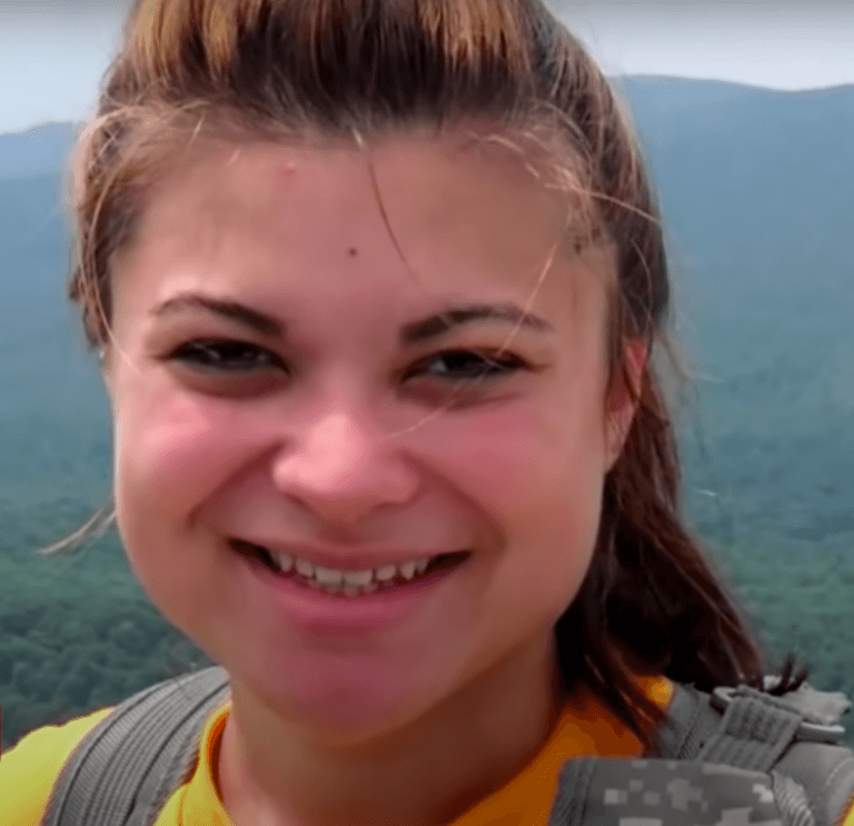 Bethany Decker, The Pregnant 21-Year-Old Who Vanished In 2011