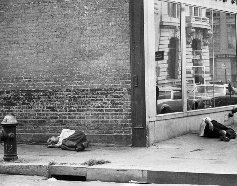 44 Photos Of The Bowery, New York City's Most Infamous Slum