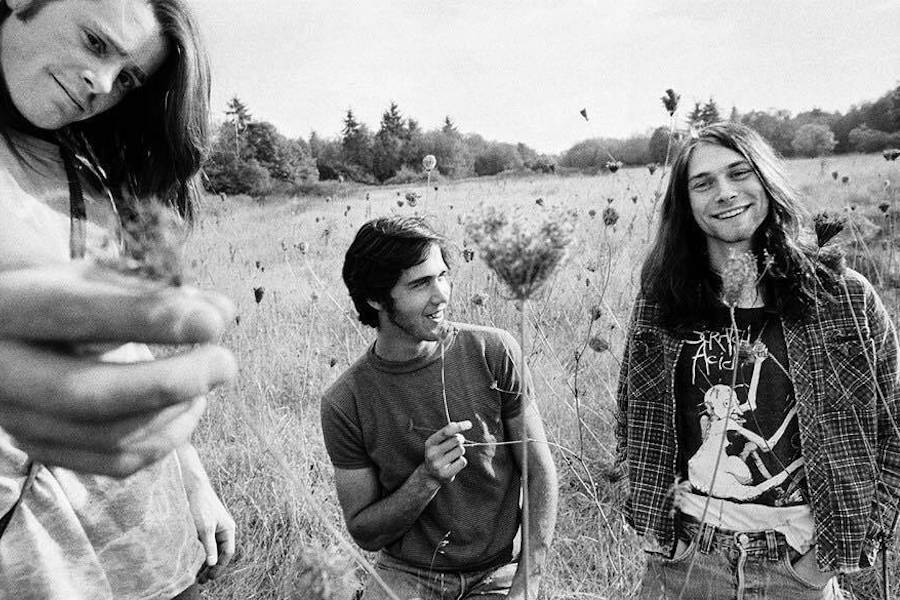 33 Photos Of Iconic Musicians Before They Were Famous