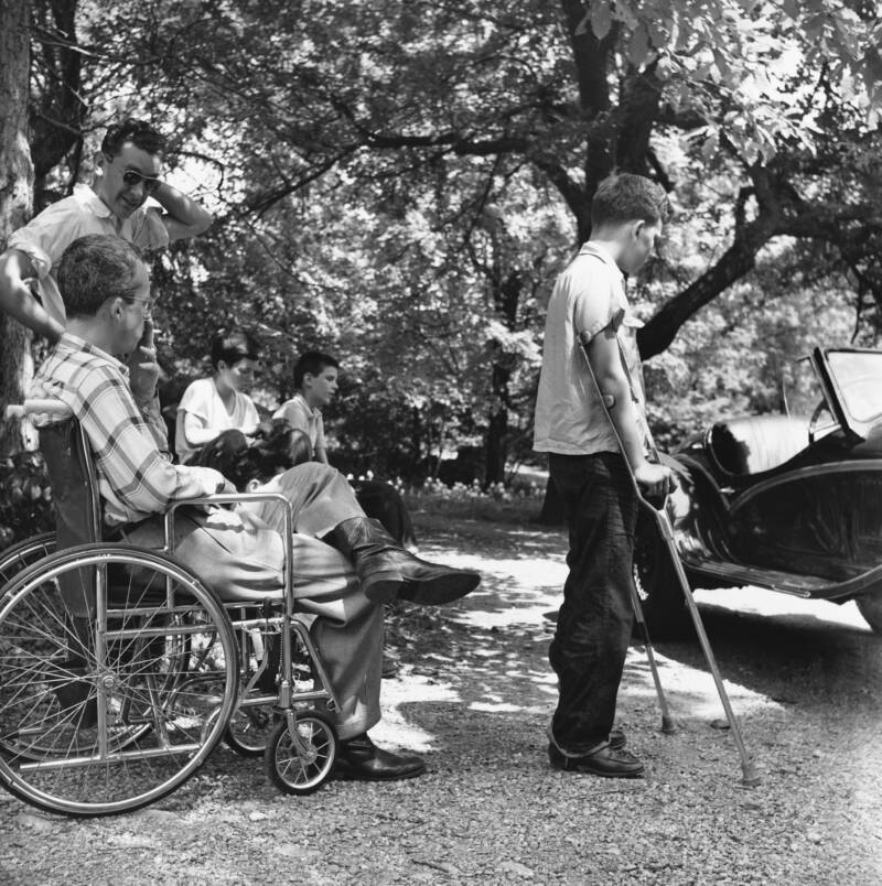 Inside America's Polio Epidemics In 44 Unsettling Photos