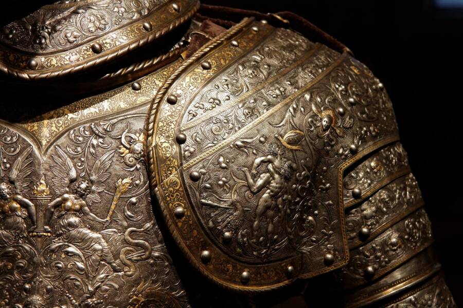44 Of History's Most Magnificent Pieces Of Armor And The Stories Behind ...