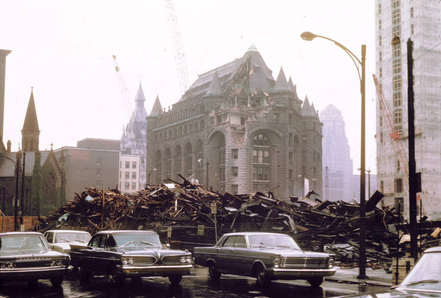 11 American Landmarks That Were Destroyed By Development