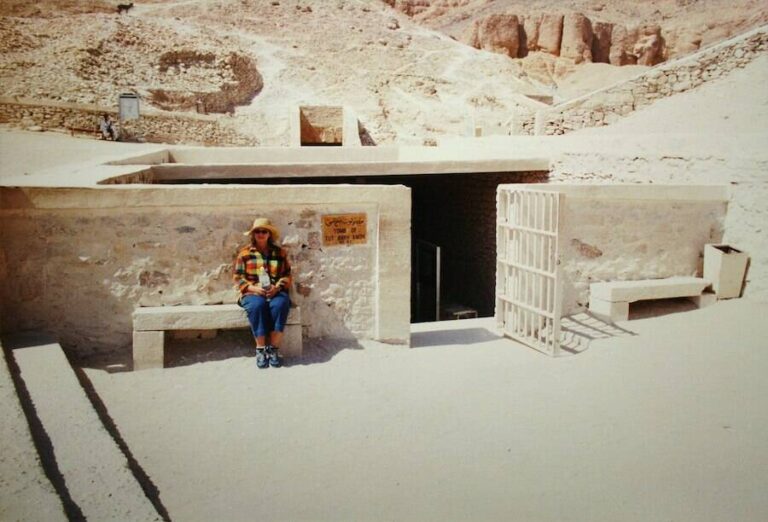 Explore King Tut's Tomb And The Mysteries Behind It