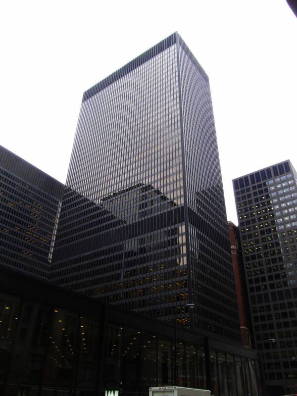 11 American Landmarks That Were Destroyed By Development