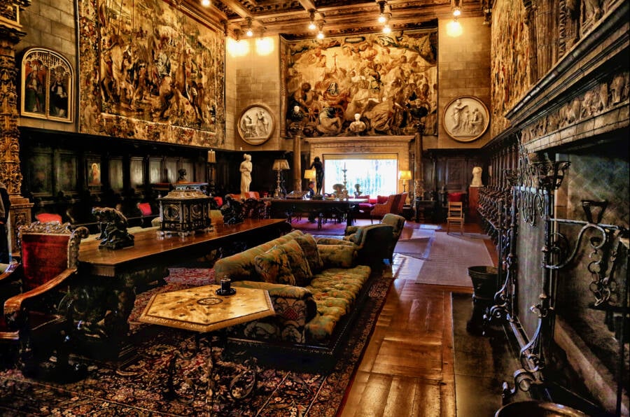 33 Photos Of Hearst Castle That Reveal Its Grand History
