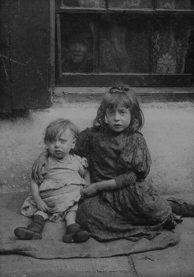 27 Haunting Images Of The Slums In Victorian England