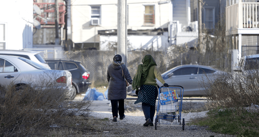 33 Photos That Capture Atlantic City's Dramatic Rise And Fall