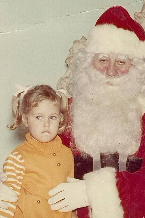 44 Creepy Mall Santas That Likely Left Kids Traumatized