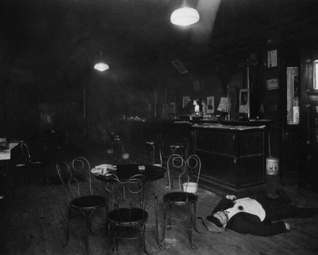 Inside The Notorious Speakeasies Of Prohibition-Era America