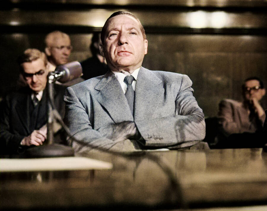 36 Colorized Photos From The Early Days Of Organized Crime