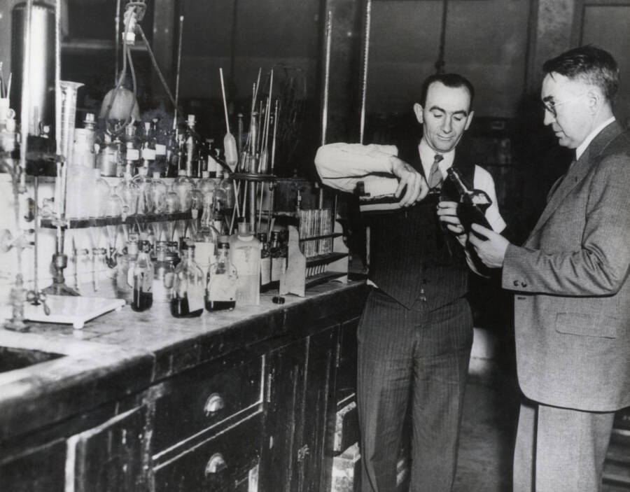 Inside The Notorious Speakeasies Of Prohibition-Era America